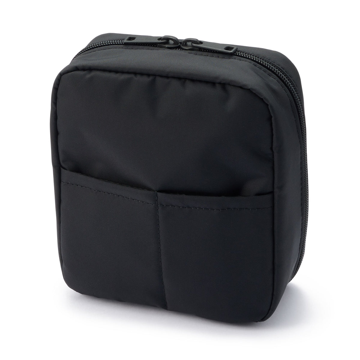 Nylon Makeup Pouch | Makeup & Travel Cases | MUJI USA