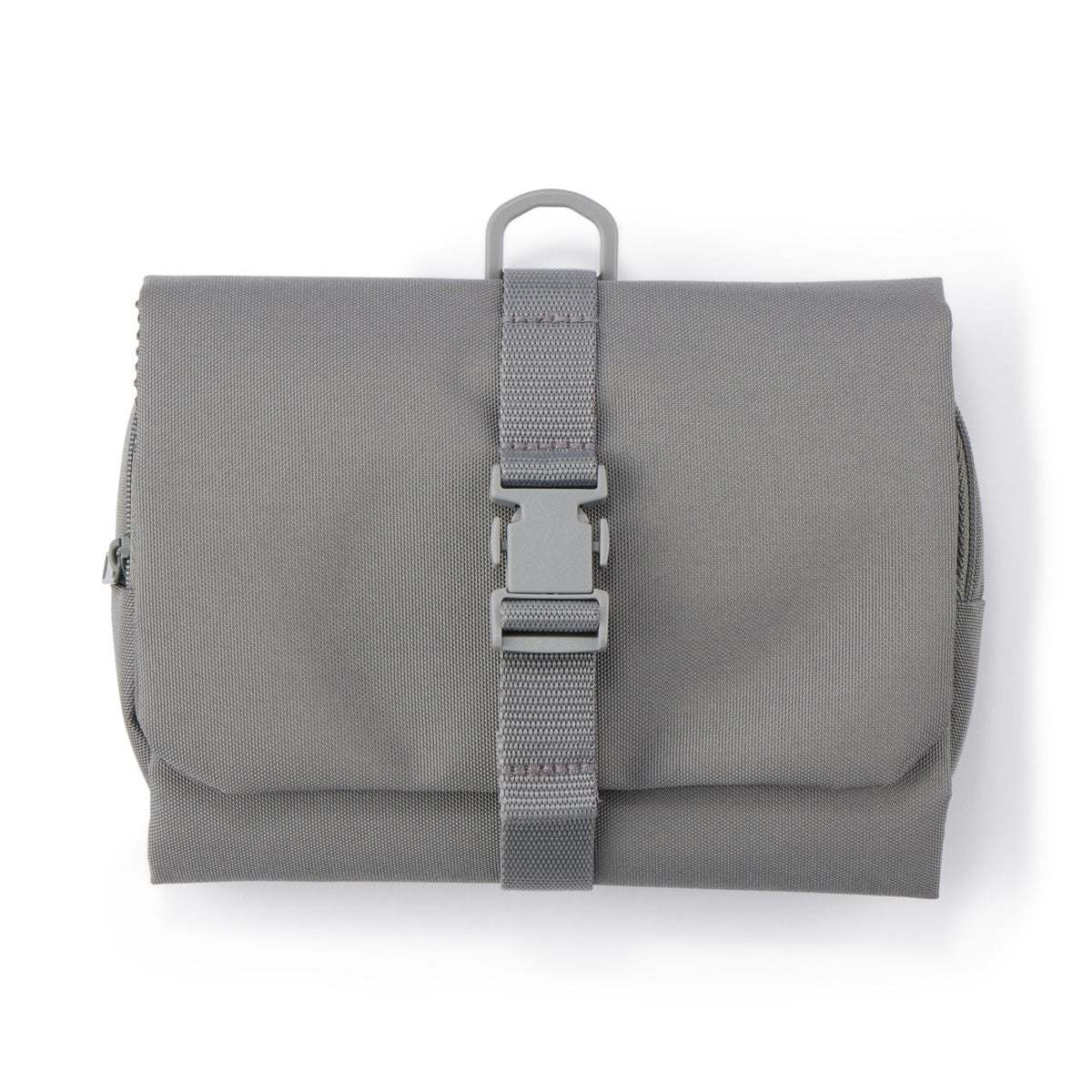 Polyester Hanging Case w/ Pouch | Travel Accessories | MUJI USA