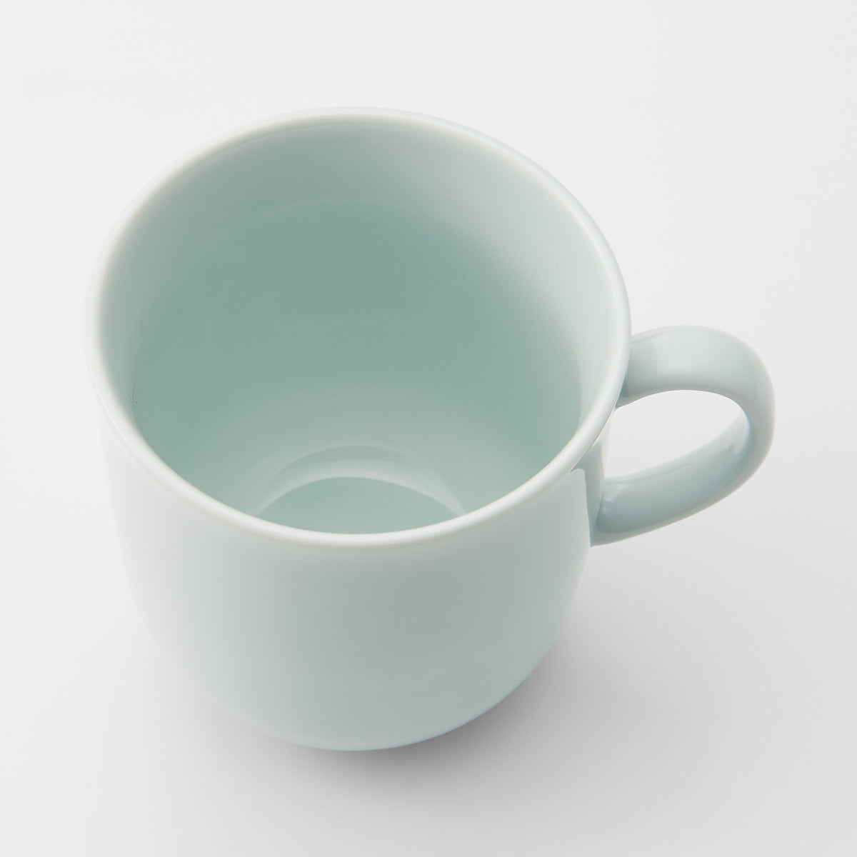 Blue White Porcelain Mug Cup 17 fl oz | Found MUJI | MUJI USA