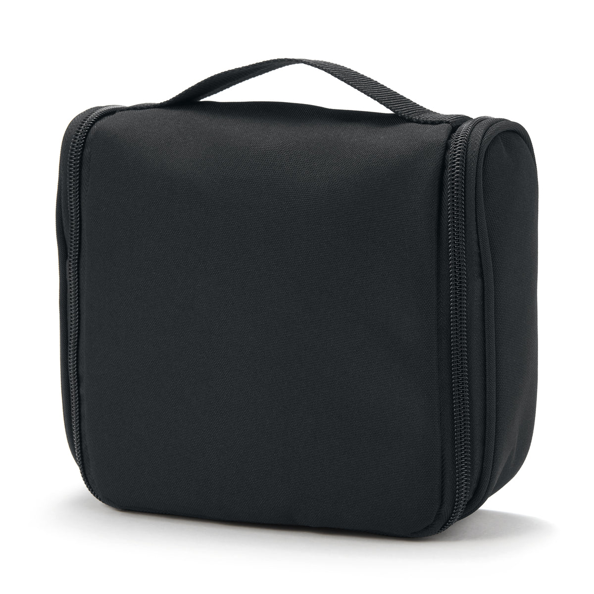 Polyester Hanging Toiletry Case | Travel Organizer | MUJI USA